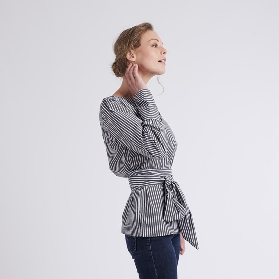 Sewing pattern Emma, the ultra-feminine blouse with statement balloon ...